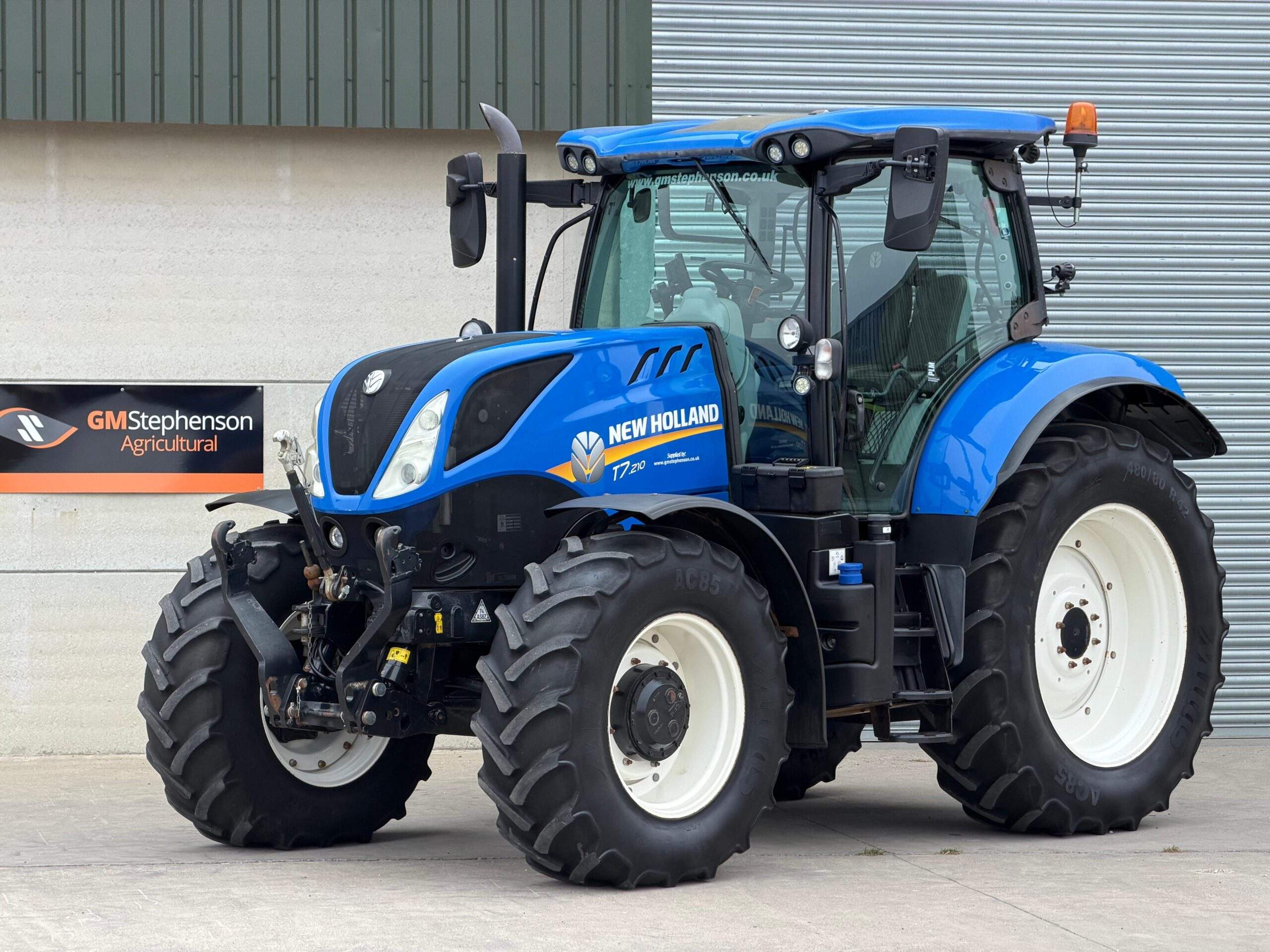 NEW HOLLAND T7.210 - GM Stephenson Ltd