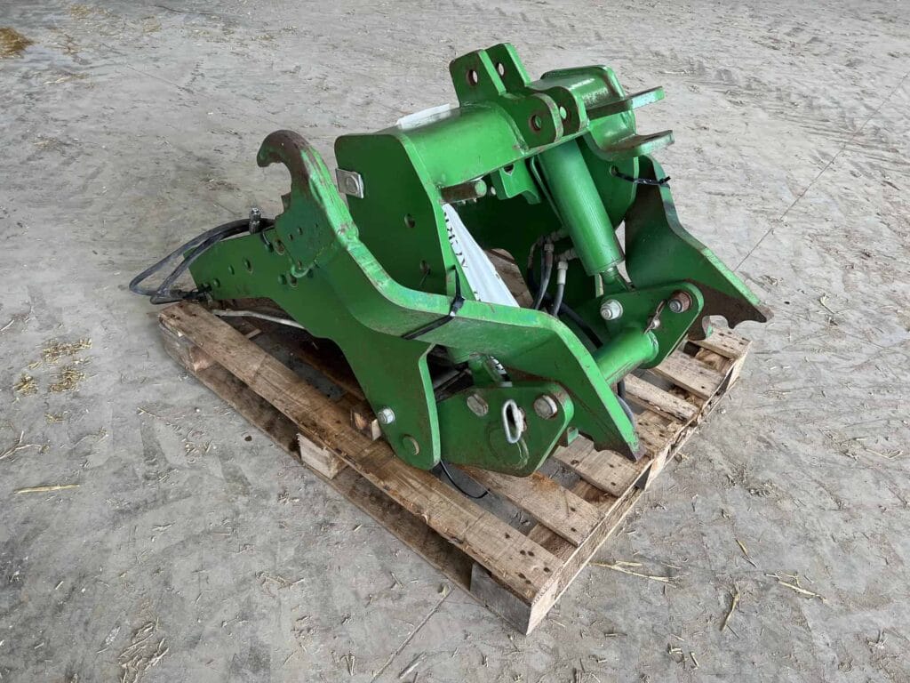 LAFORGE JOHN DEERE FRONT LINKAGE - GM Stephenson Ltd