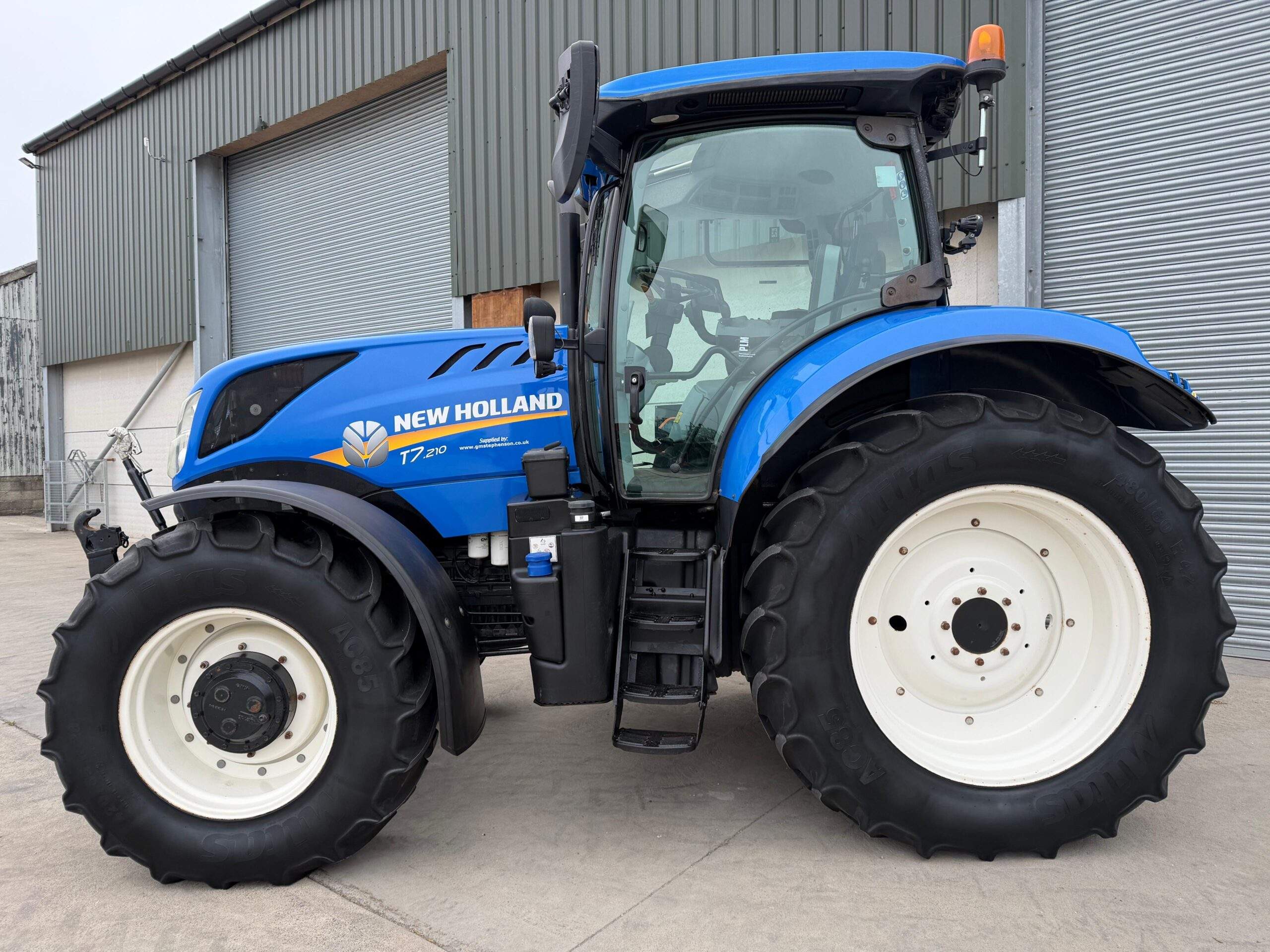 NEW HOLLAND T7.210 - GM Stephenson Ltd