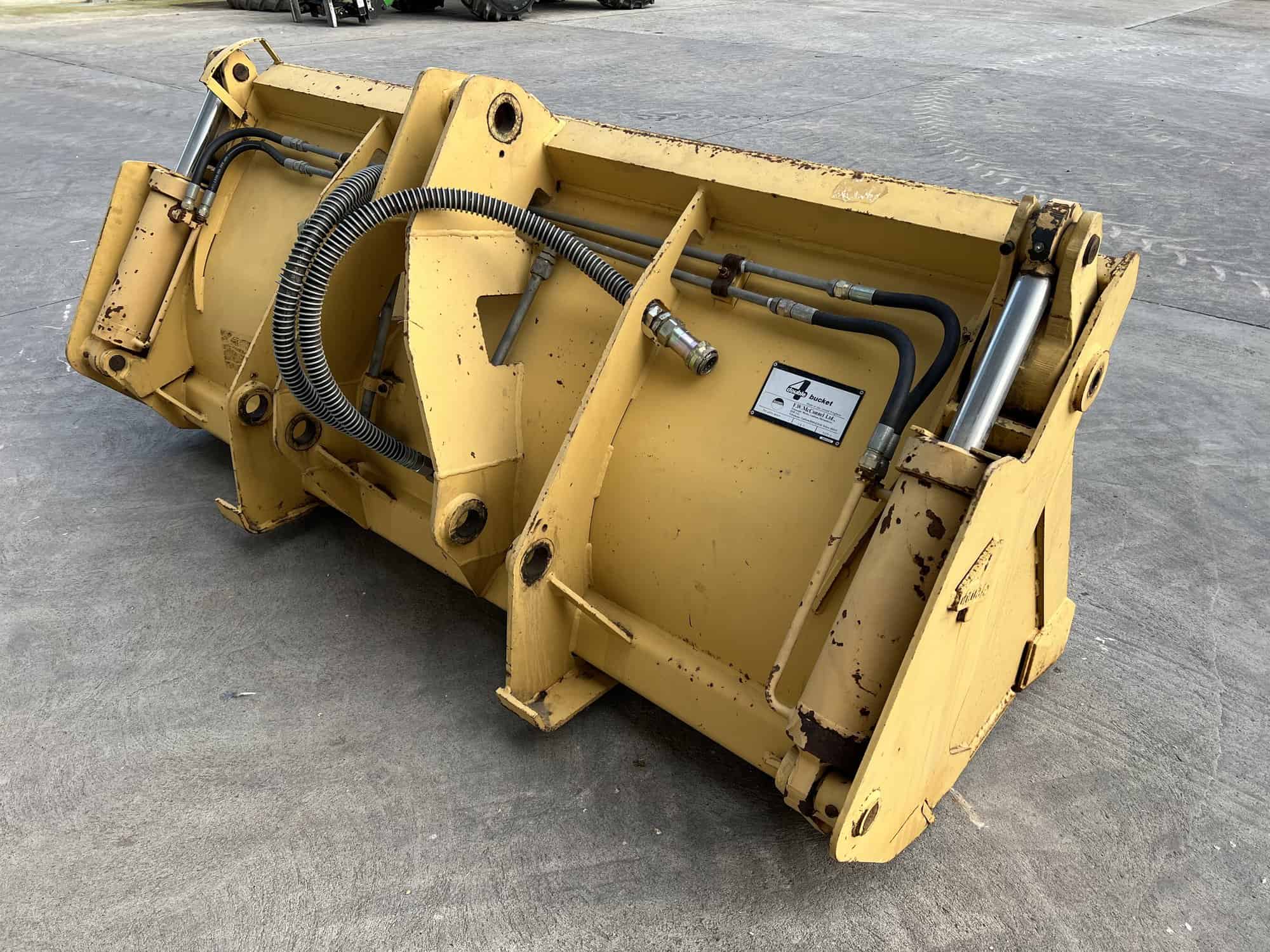 McCONNEL 4 IN 1 BUCKET - GM Stephenson Ltd