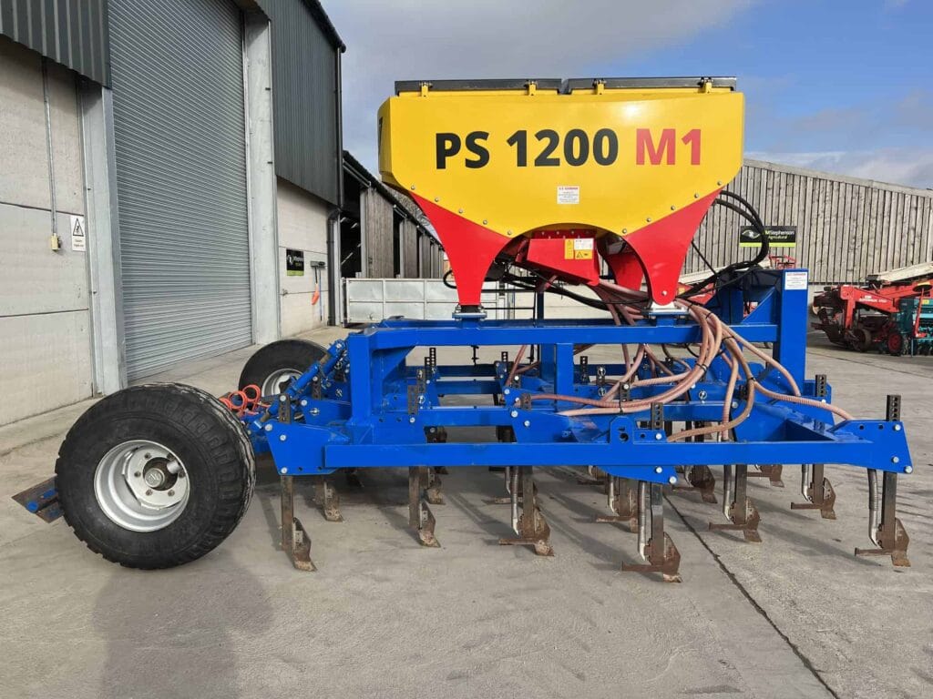 TRITON 3M DRILL + APV SEEDER - GM Stephenson Ltd