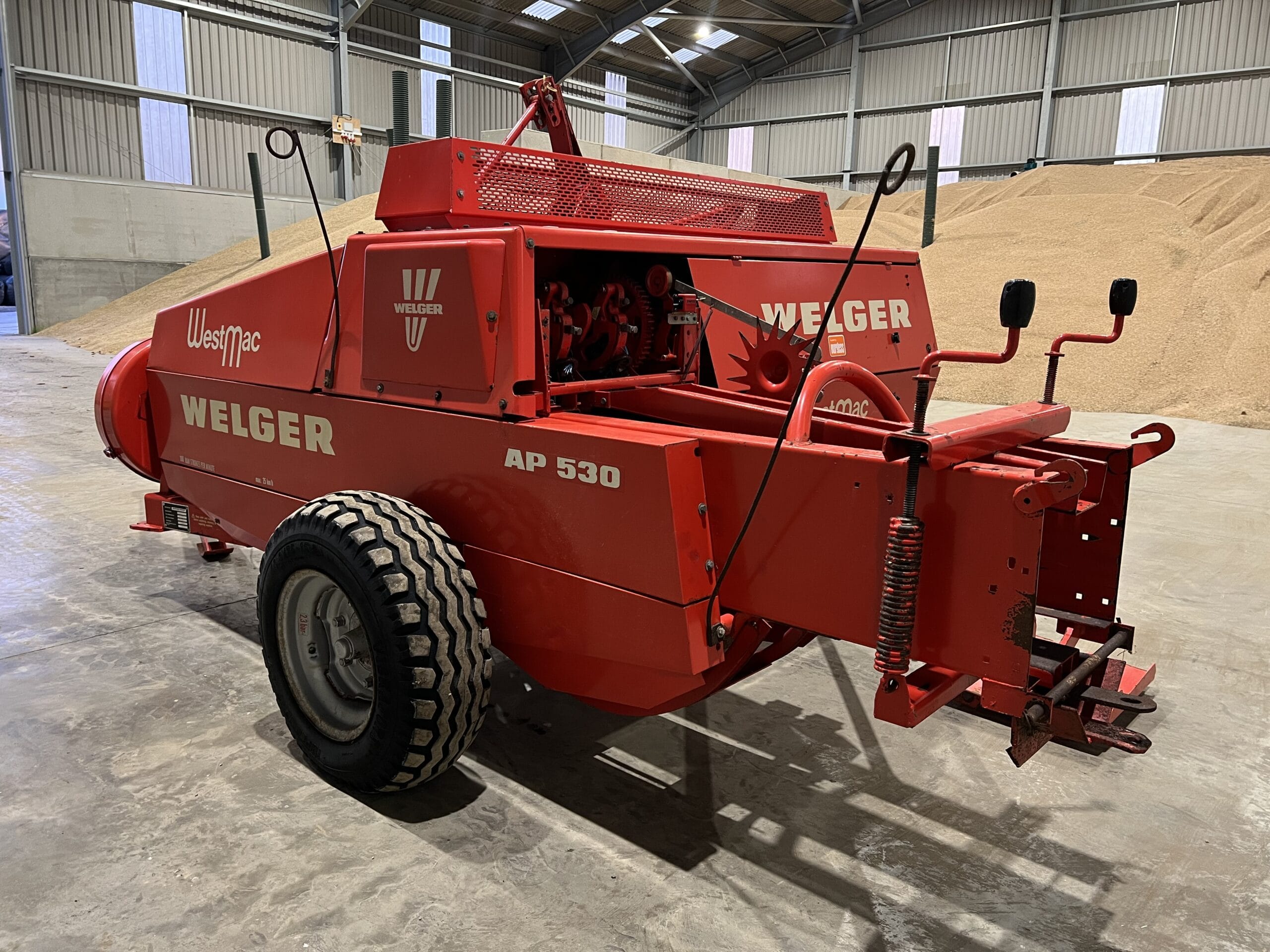 WELGER AP530 CONVENTIONAL BALER - GM Stephenson Ltd