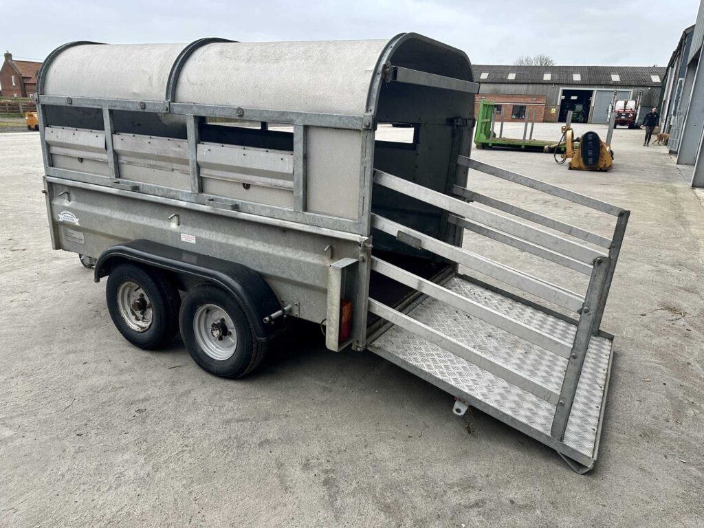 GRAHAM EDWARDS GP74D LIVESTOCK TRAILER - GM Stephenson Ltd