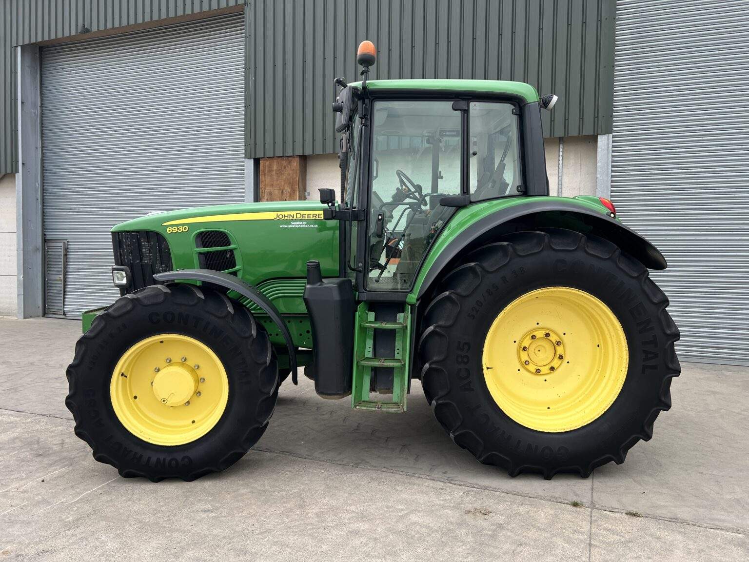 JOHN DEERE 6930 STANDARD - GM Stephenson Ltd