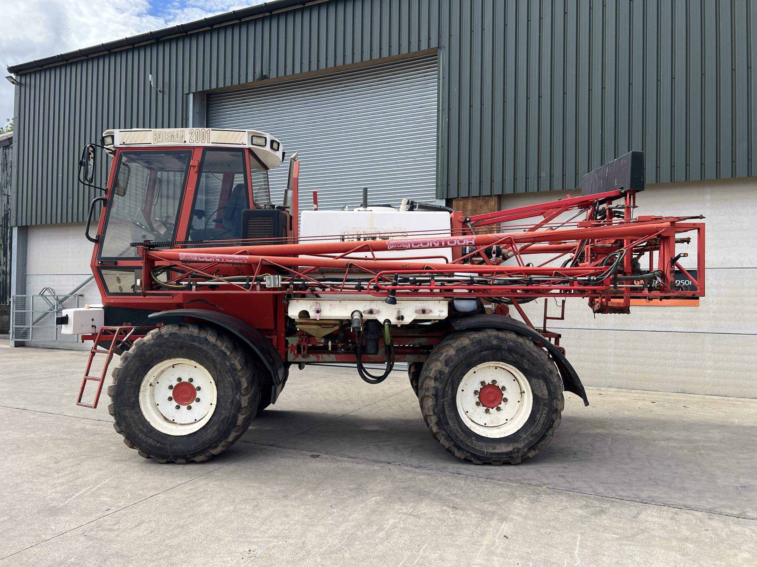 BATEMAN 2001 24M SPRAYER - GM Stephenson Ltd