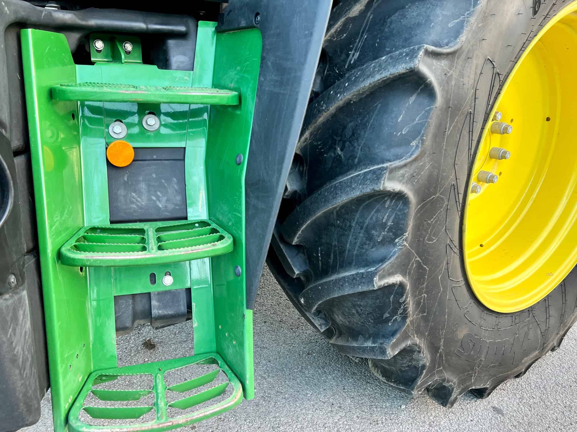 JOHN DEERE 6155M *FRONT LINKS* *VIDEO INSIDE* - GM Stephenson Ltd