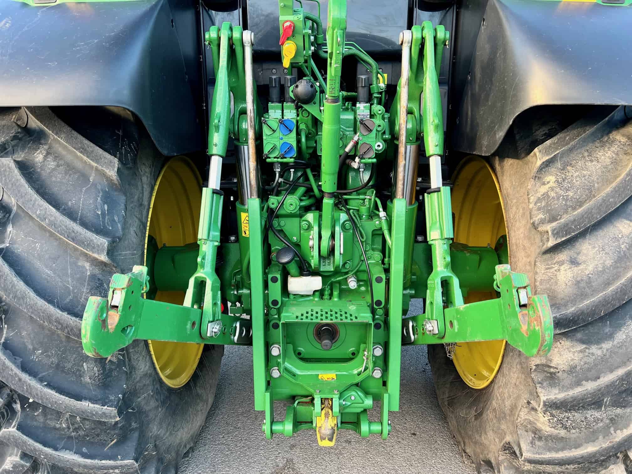 JOHN DEERE 6155M *FRONT LINKS* *VIDEO INSIDE* - GM Stephenson Ltd