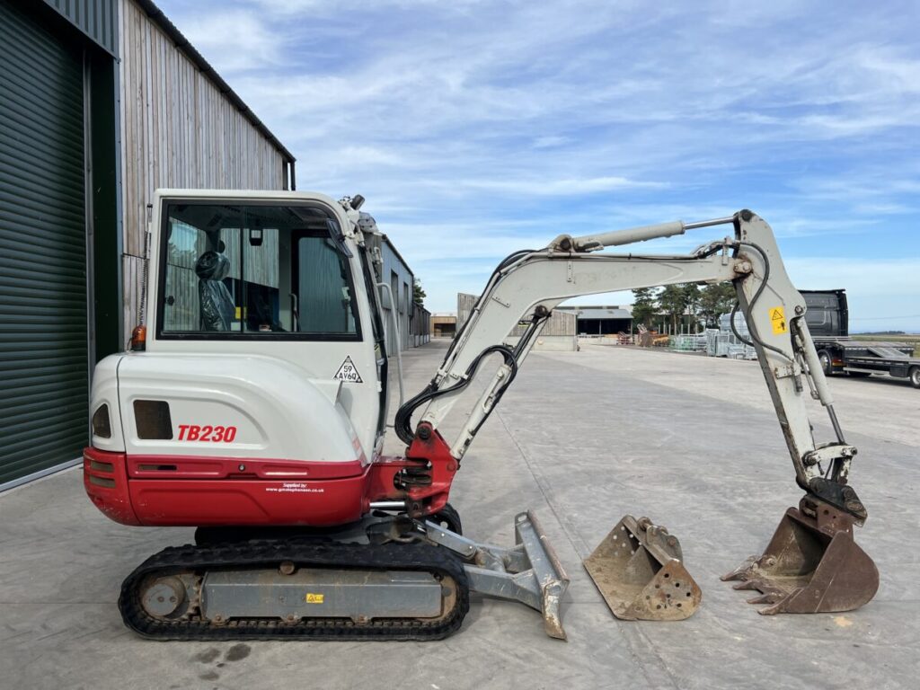 TAKEUCHI TB230 EXCAVATOR - GM Stephenson Ltd