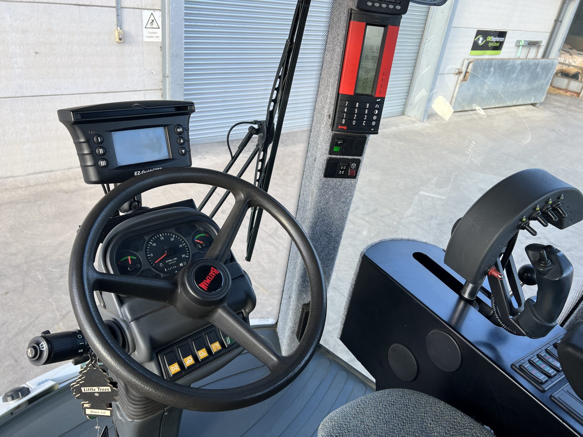 BATEMAN RB17 24 M SELF PROPELLED SPRAYER ONLY 3,710 HOURS!!! - GM ...