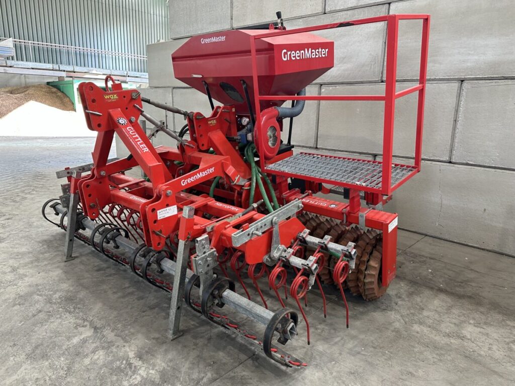 GUTTLER GREENMASTER 300 SEEDER - GM Stephenson Ltd
