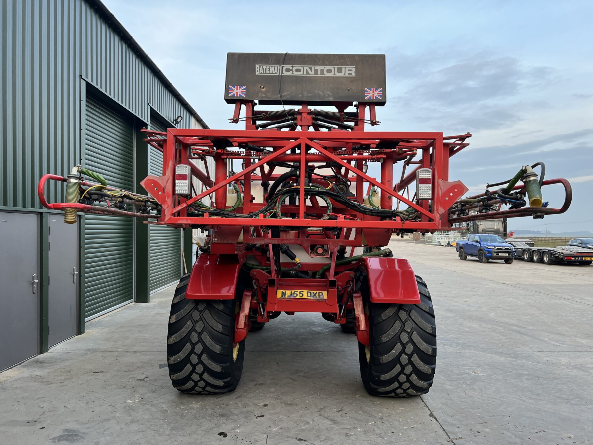 BATEMAN RB25 SPRAYER 5,679 HOURS - GM Stephenson Ltd