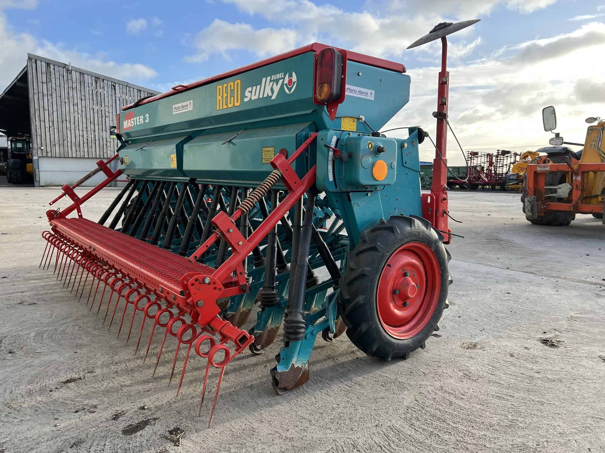 SULKY MASTER BOX DRILL *IMMACULATE* - GM Stephenson Ltd