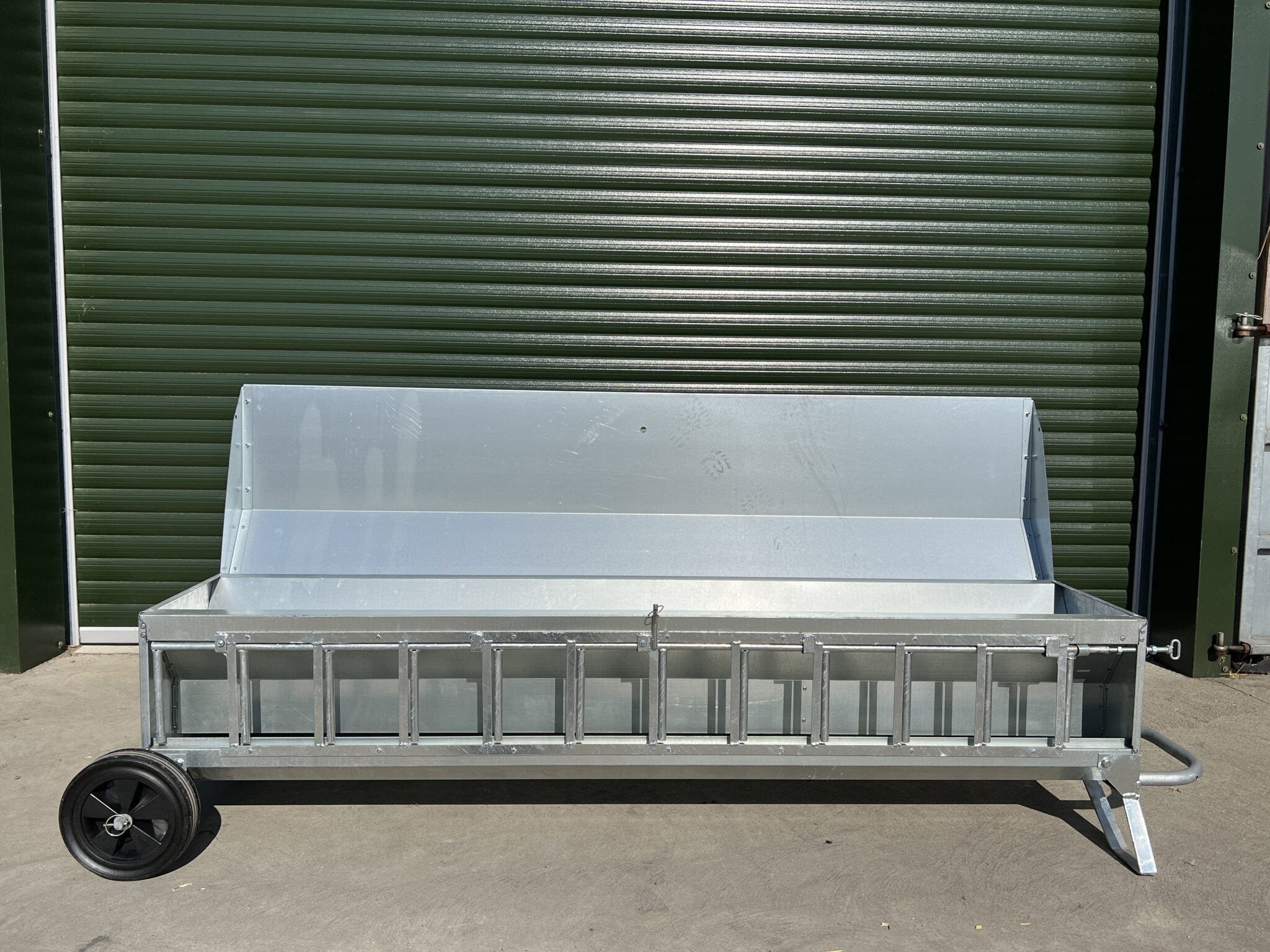CONDON 8FT LAMB CREEP FEEDER - GM Stephenson Ltd